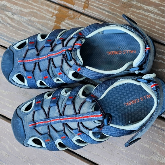 Falls Creek | Shoes | Falls Creek River Shoes 1 Sport Sandal Keens Doop ...